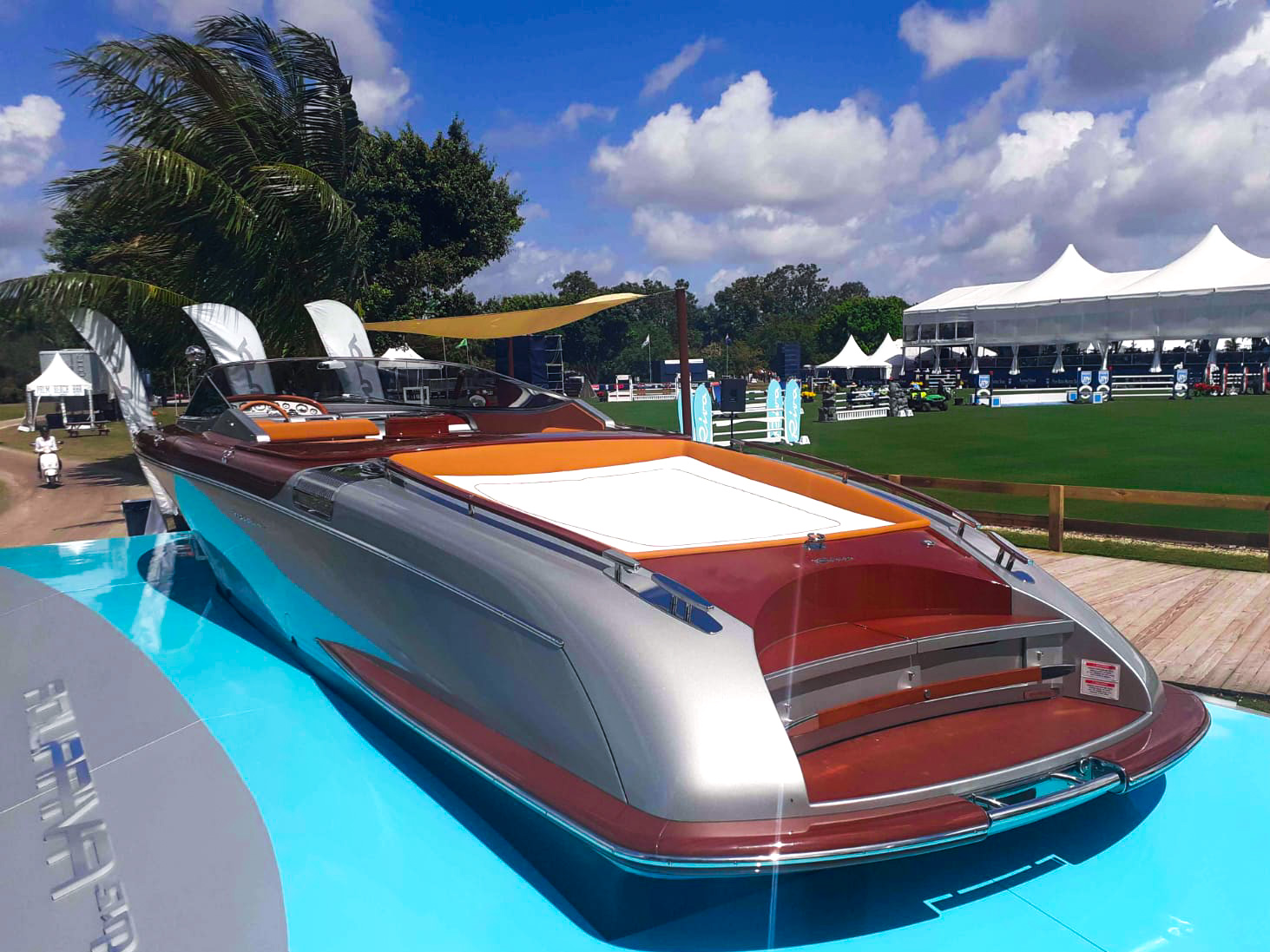 Yacht Display for Ferretti Group - A&M Production